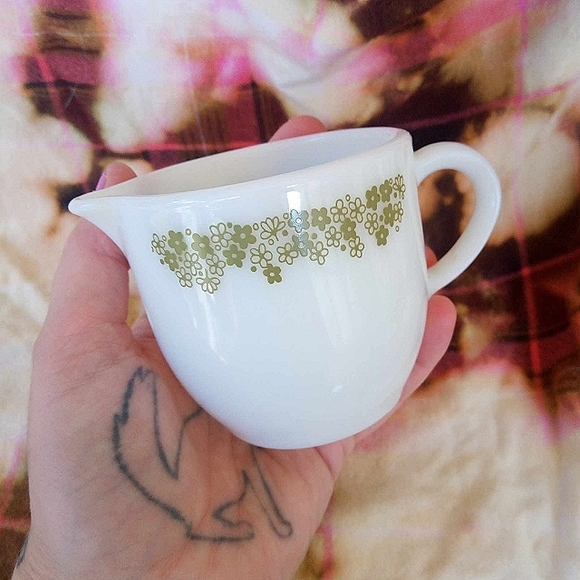 Pyrex | Dining | Vintage Pyrex Crazy Daisy Creamer For 5s Kitchen ...